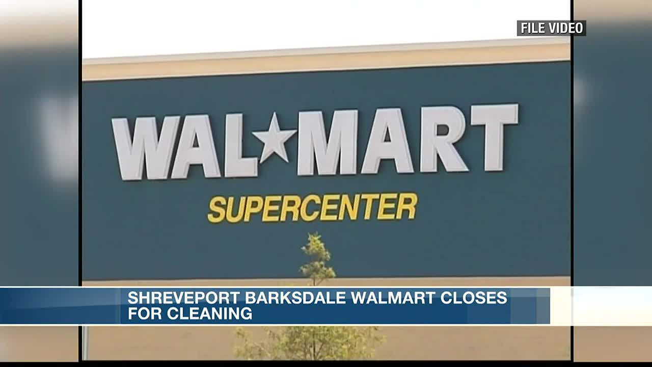 Walmart Supercenter Sign