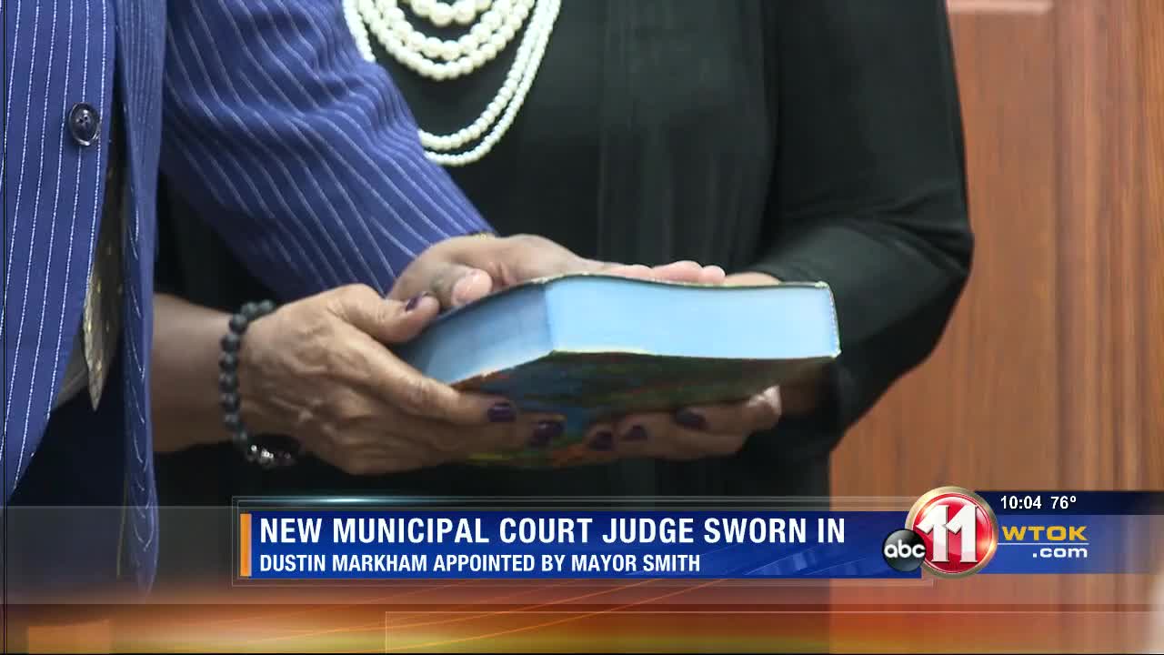 Dustin Markham's Instagram, Twitter & Facebook on IDCrawl